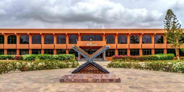 Home - Z International School